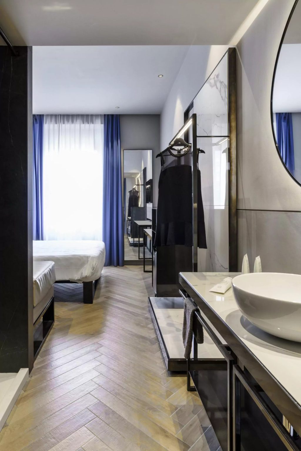 Heart Hotel Milan - Best position for your Italian holidays
